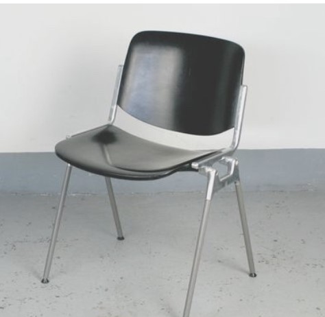 Italian Castelli chairs - Ritter Studio